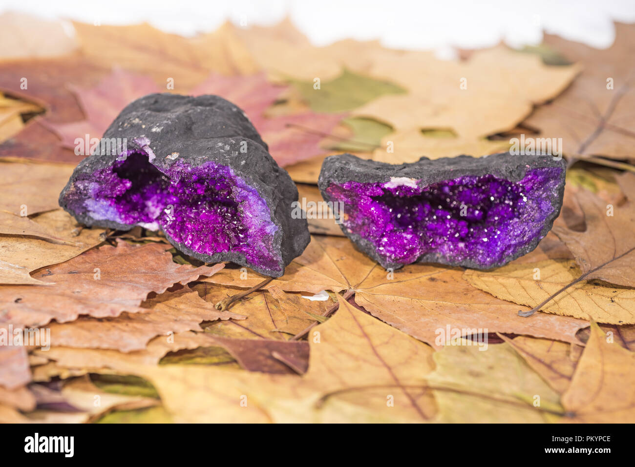 Gems texture photo. Background made from jewel stones Stock Photo - Alamy