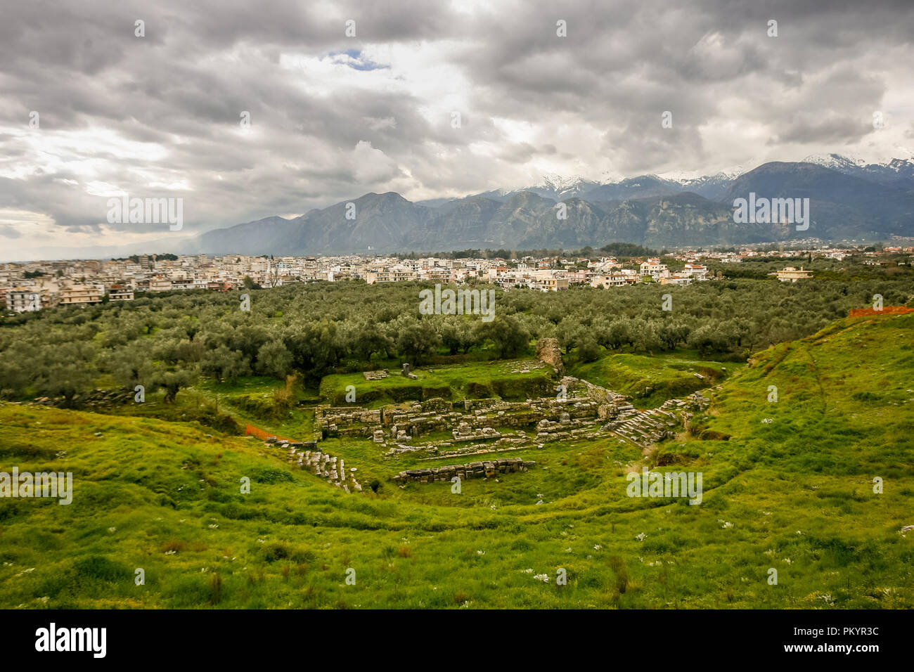 Ancient city of sparta hi-res stock photography and images - Alamy