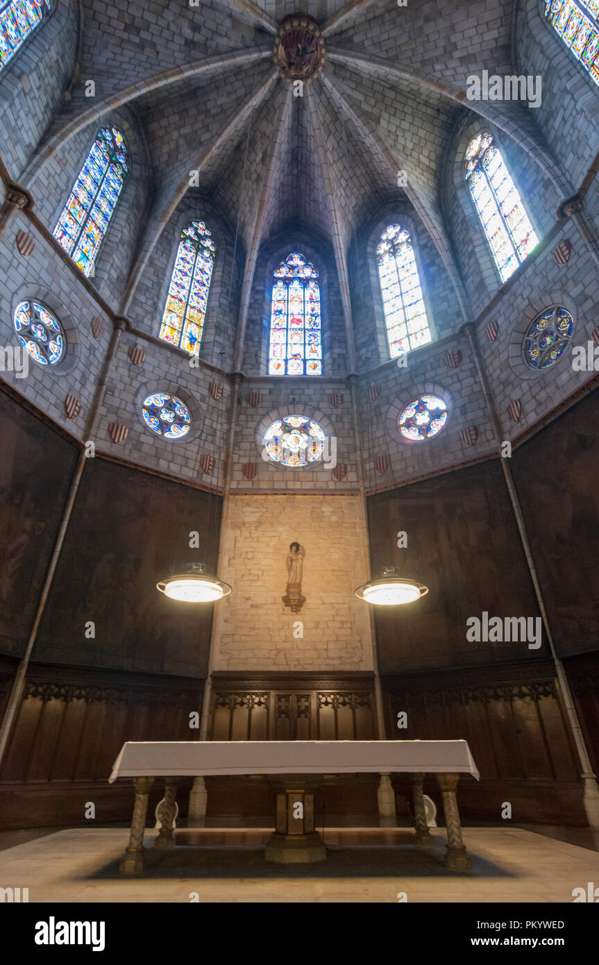 inside Monastery of Pedralbes, monastery of santa maria, Barcelona ...