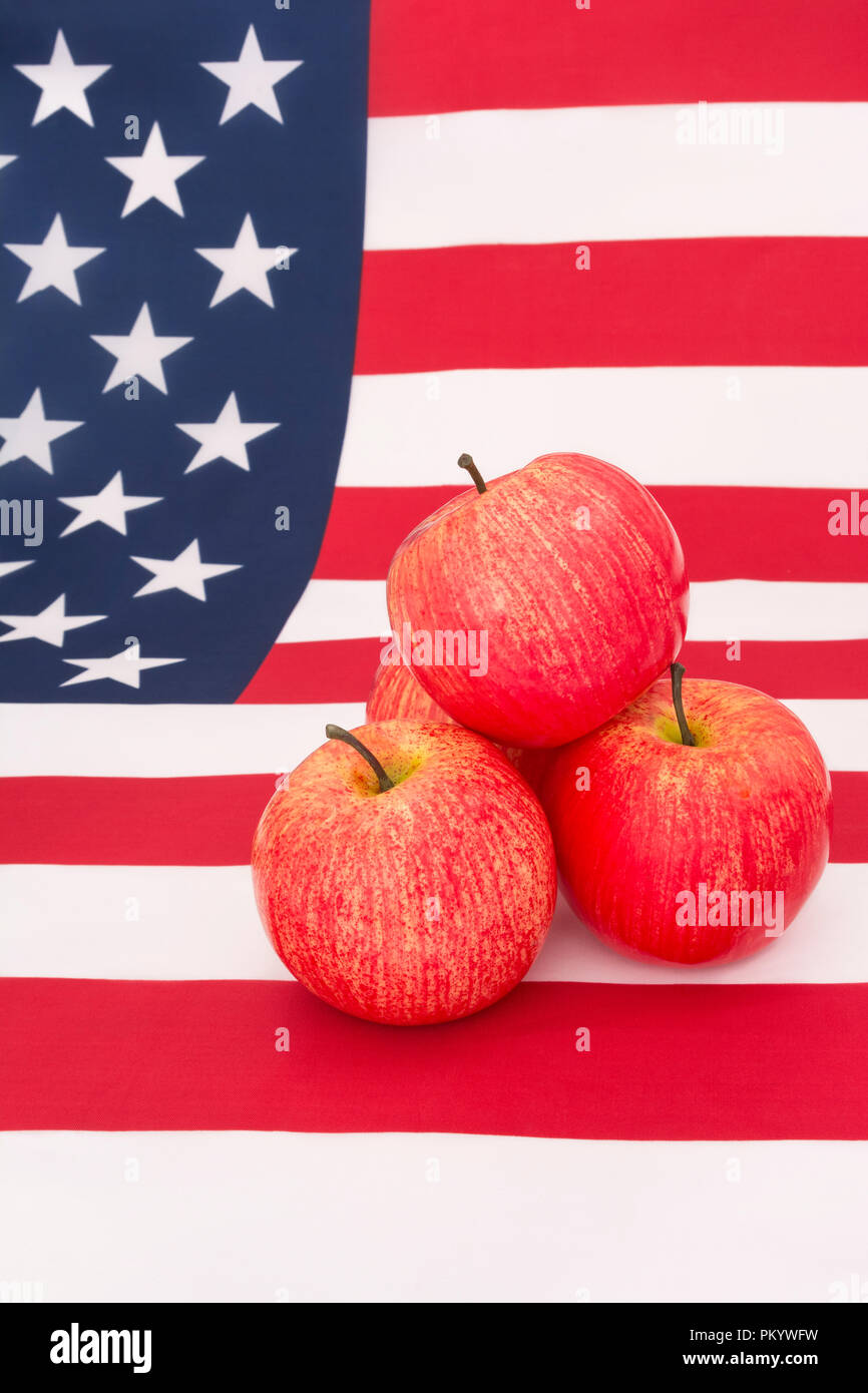 American food imports hi-res stock photography and images - Alamy