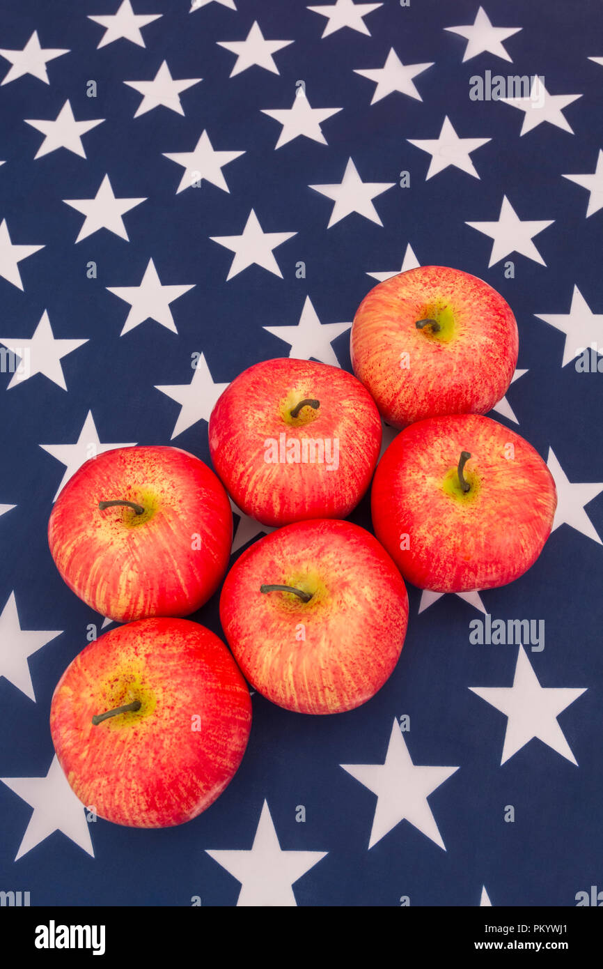 U s apple producers hi-res stock photography and images - Alamy
