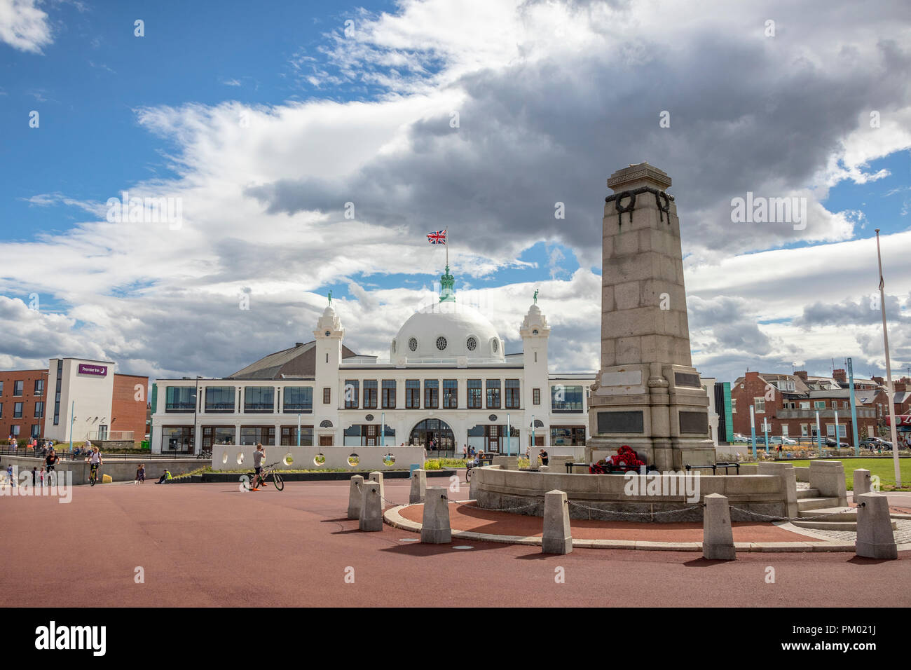 Spanish city and whitley bay hi-res stock photography and images - Alamy