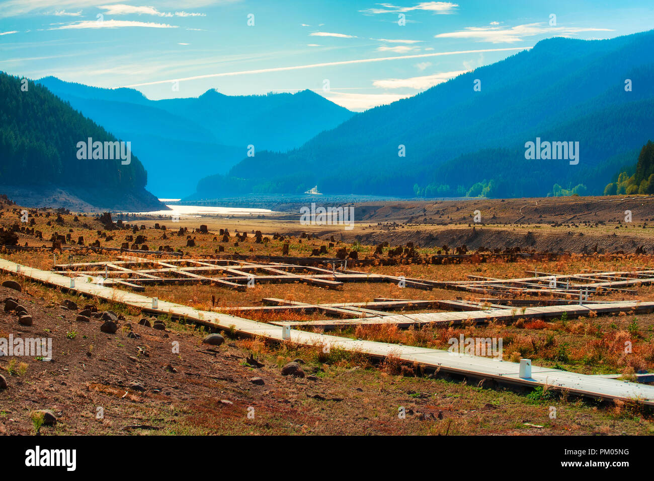 Detroit lake reservoir hi-res stock photography and images - Alamy