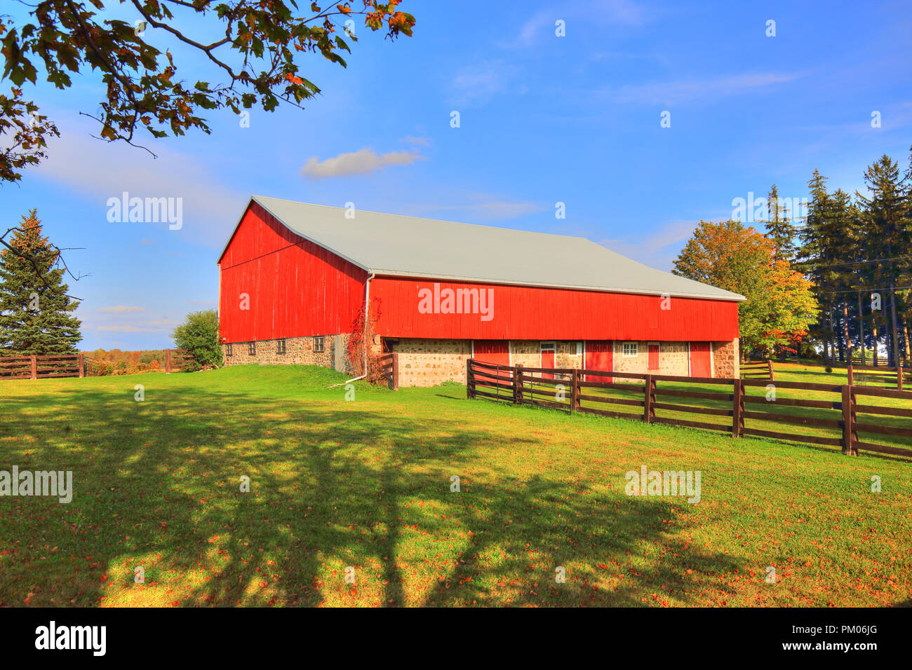 Typical Canadian Countryside in Ontario Stock Photo - Alamy