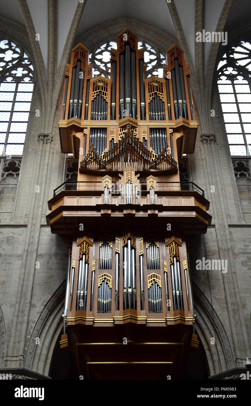 Europe medieval music pipe organ hi-res stock photography and images ...