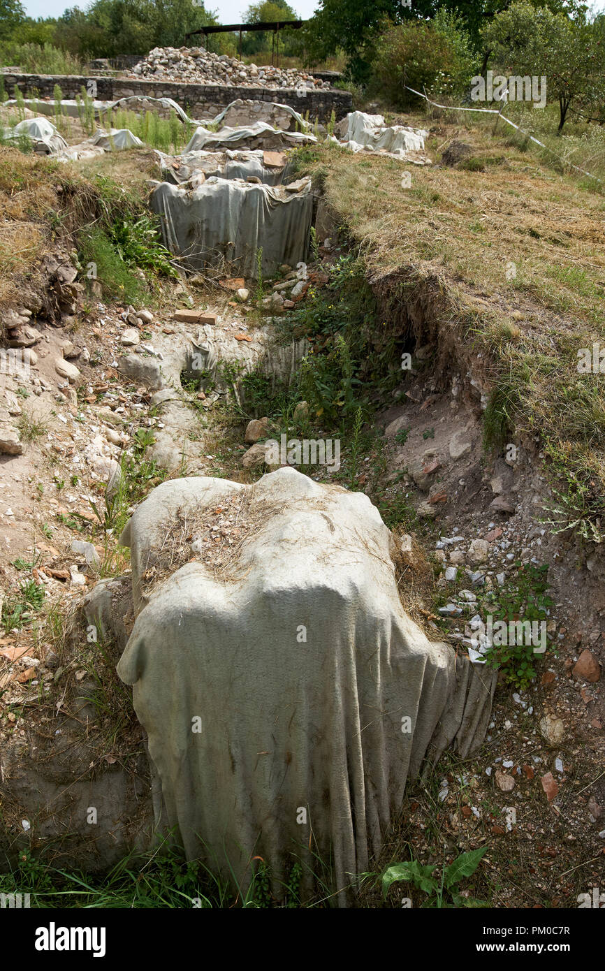 Ancient roman fortress ruins at an archaeology dig site Stock Photo - Alamy