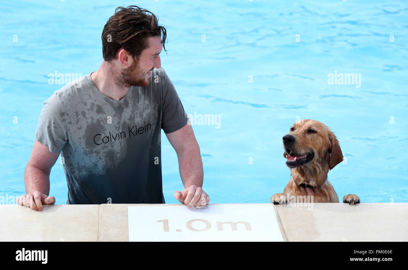 Owners swim saltdean lido hi-res stock photography and images - Alamy