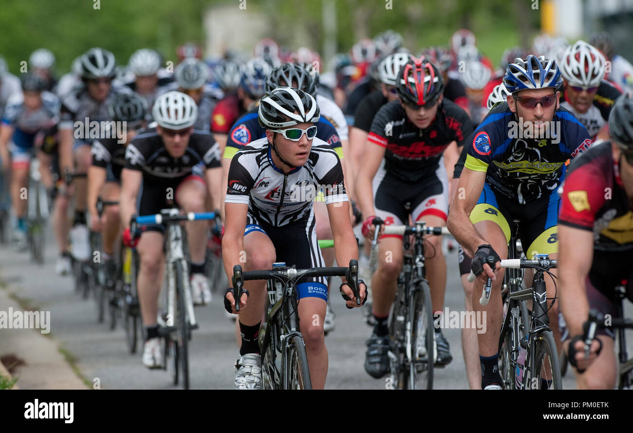 Bunny hop hi-res stock photography and images - Alamy