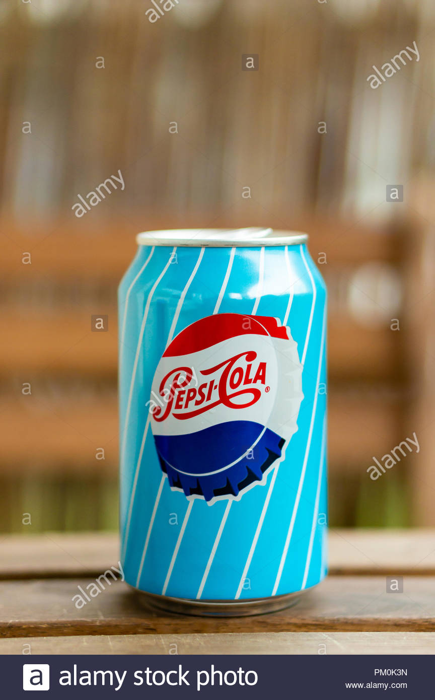 Pepsi Color Stock Photos & Pepsi Color Stock Images - Alamy