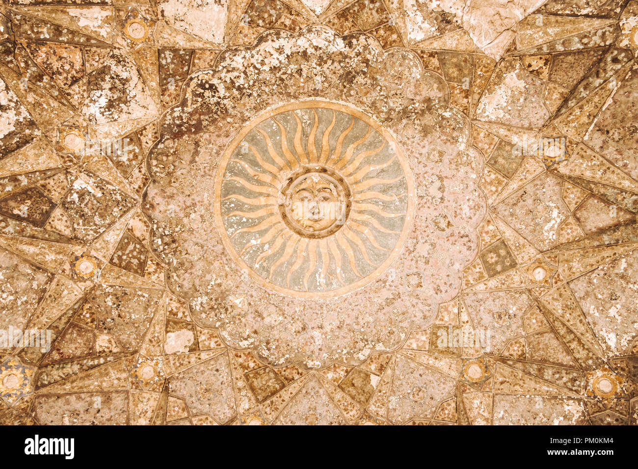 Lahore, Punjab, Pakistan, South Asia : Sun painting at an ornate ...