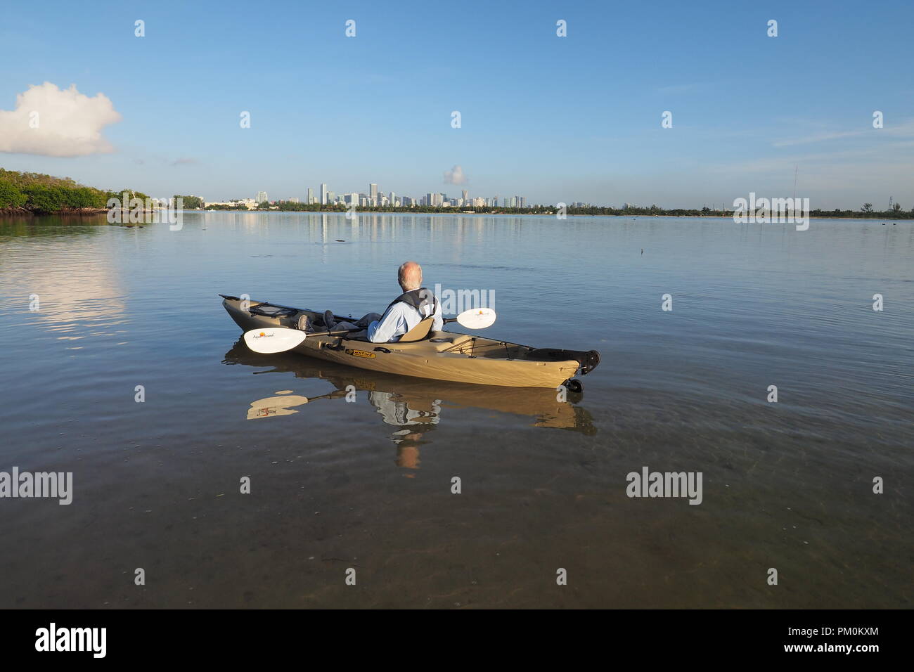 Senior Kayaking High Resolution Stock Photography and Images - Alamy