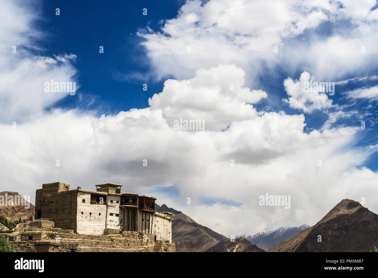 Baltit Fort, Hunza Valley, Karakoram Range, Karimabad, Pakistan Stock ...