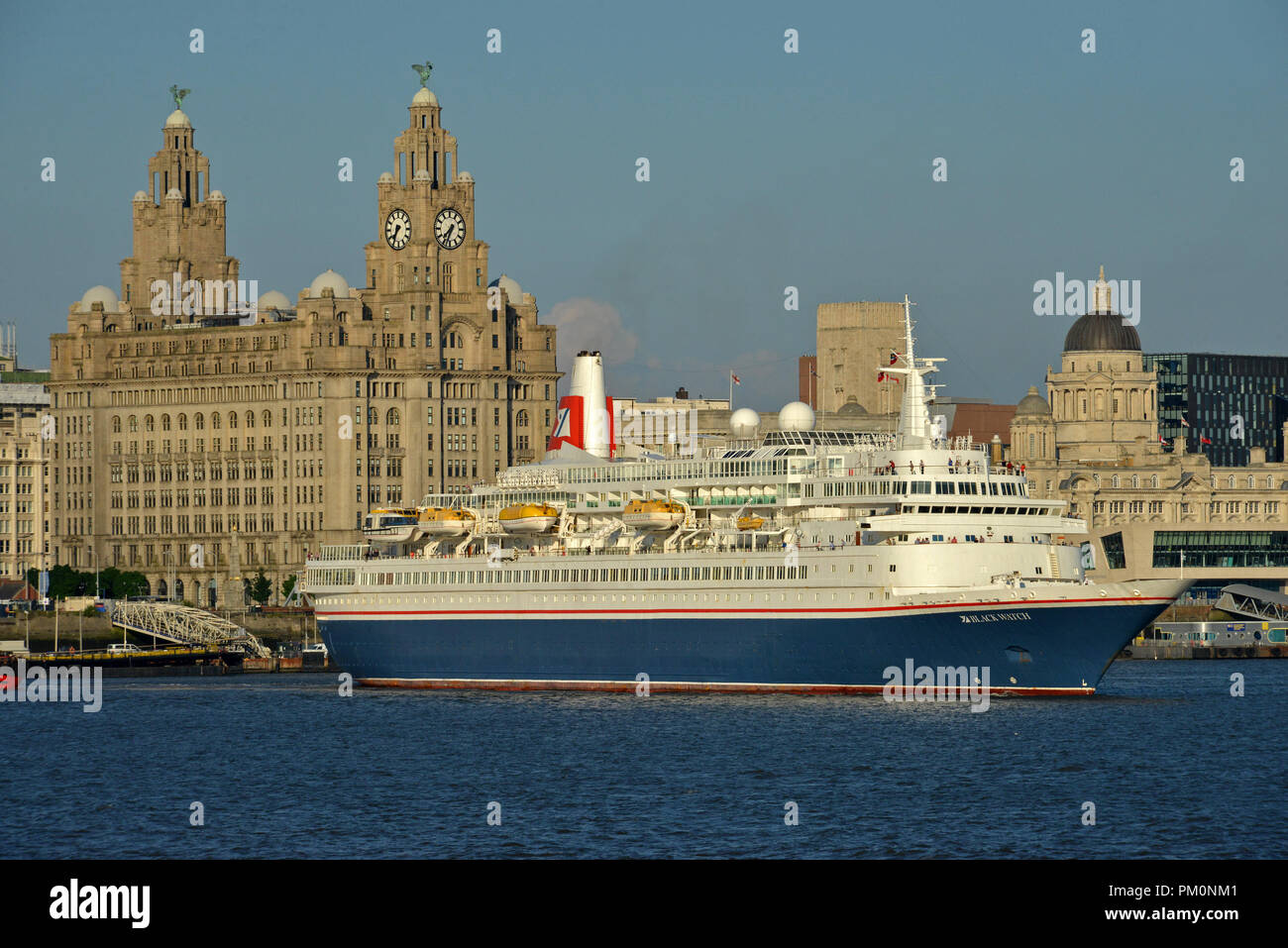 Black watch cruise ship hi-res stock photography and images - Alamy