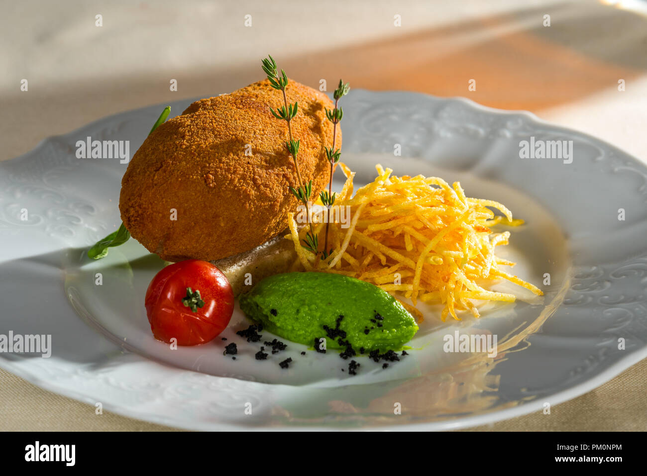 Cutlet kiev hi-res stock photography and images - Alamy