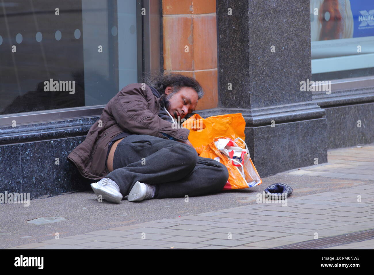 Homeless man leeds hi-res stock photography and images - Alamy