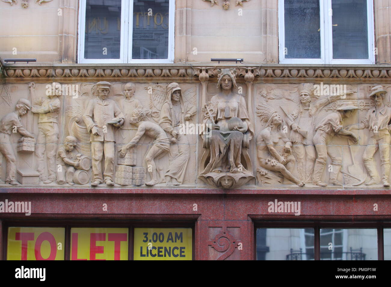 Victorian molding hi-res stock photography and images - Alamy