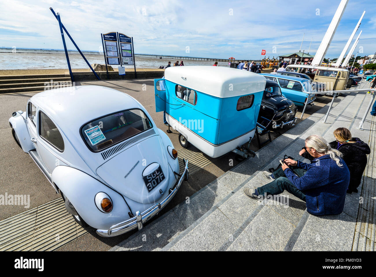 Classic cars on the Beach car show took place on Southend seafront ...