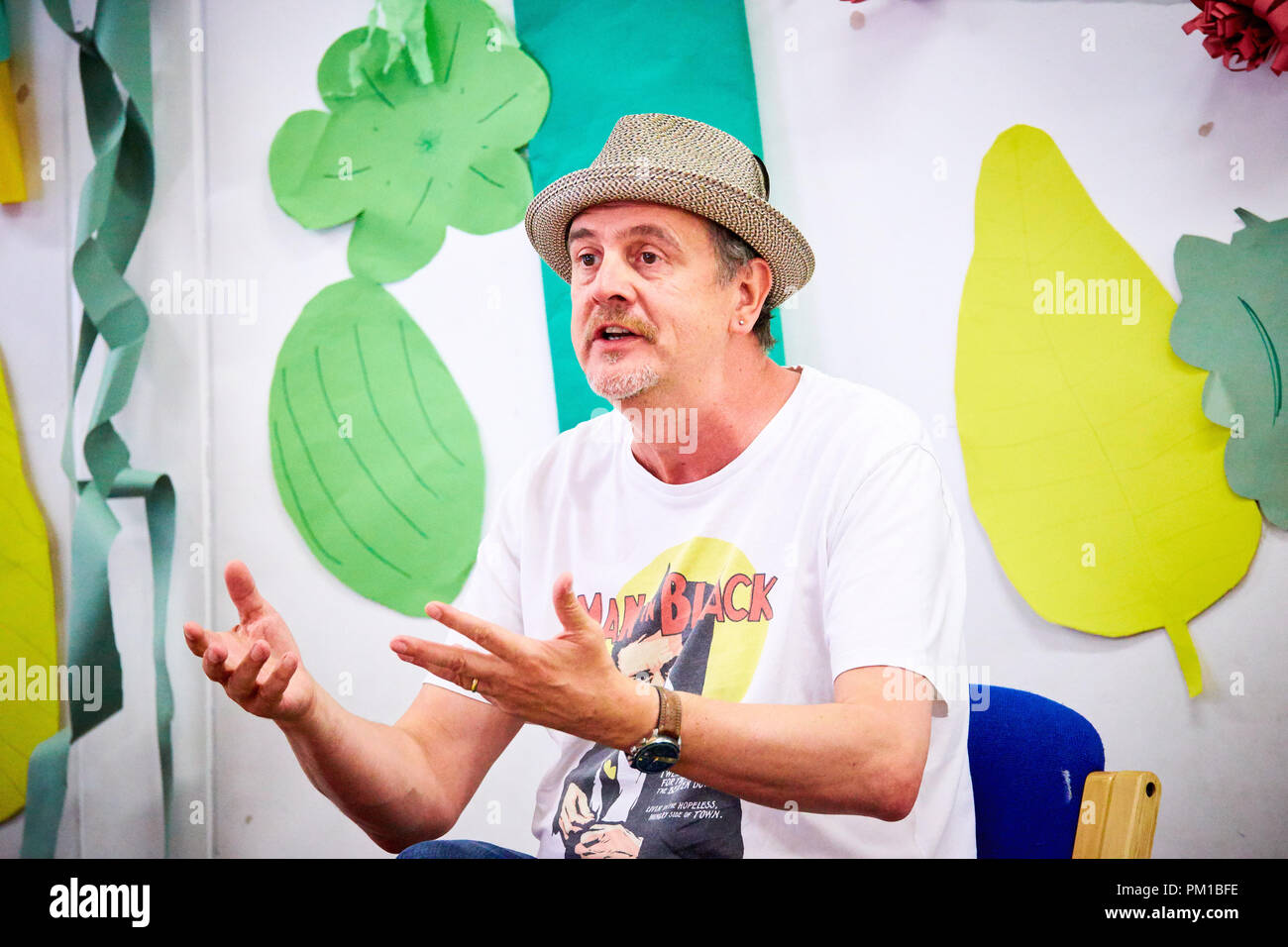 Mark billingham author hi-res stock photography and images - Alamy