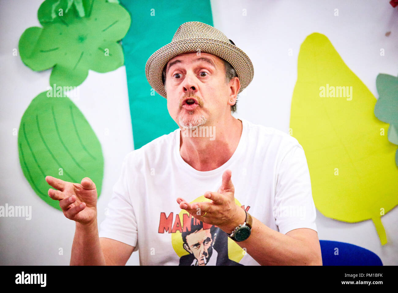 Mark billingham hi-res stock photography and images - Alamy