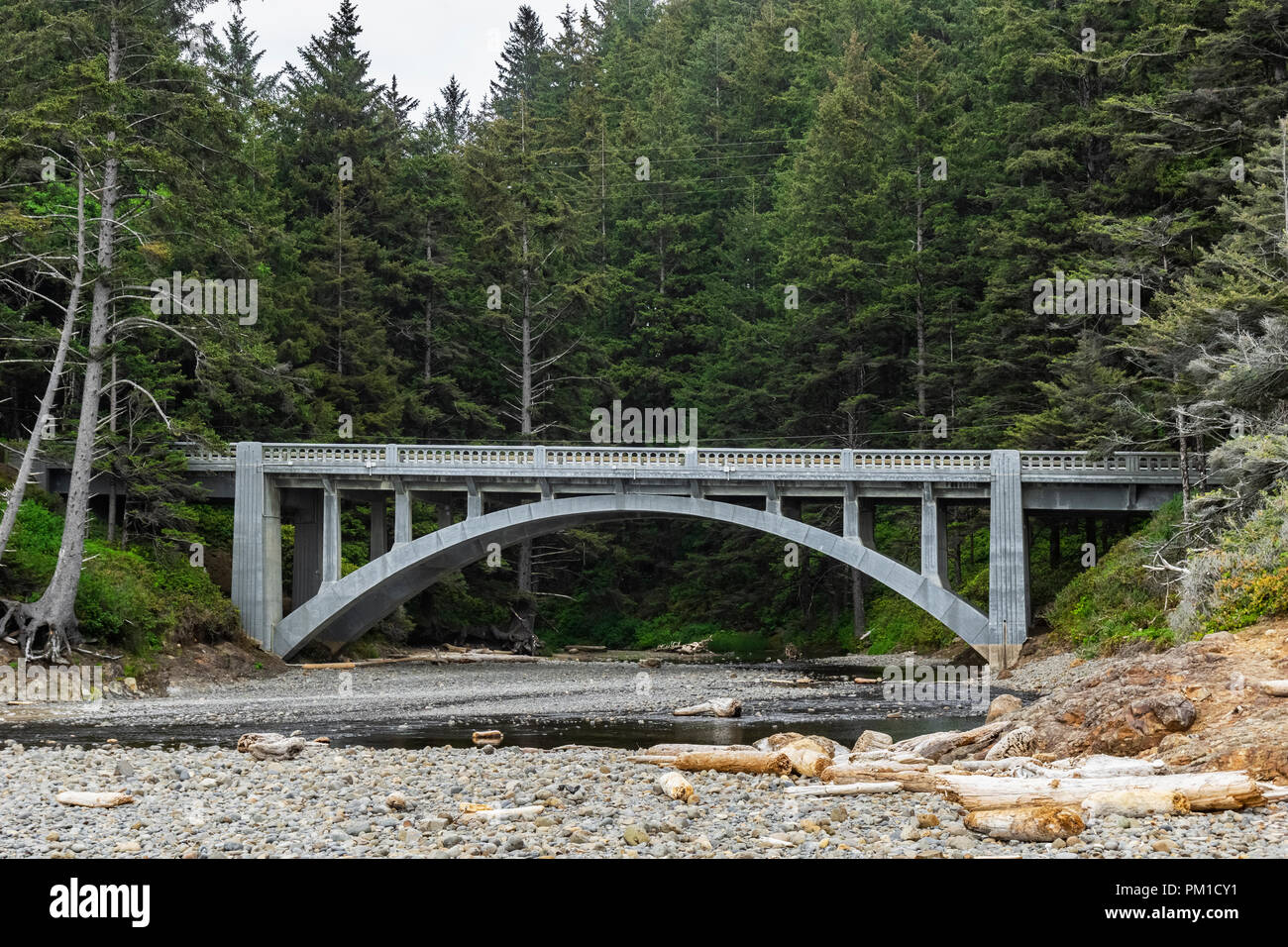 Cummins Creek Bridge built in 1931, Neptune State Park, Oregon Coast ...