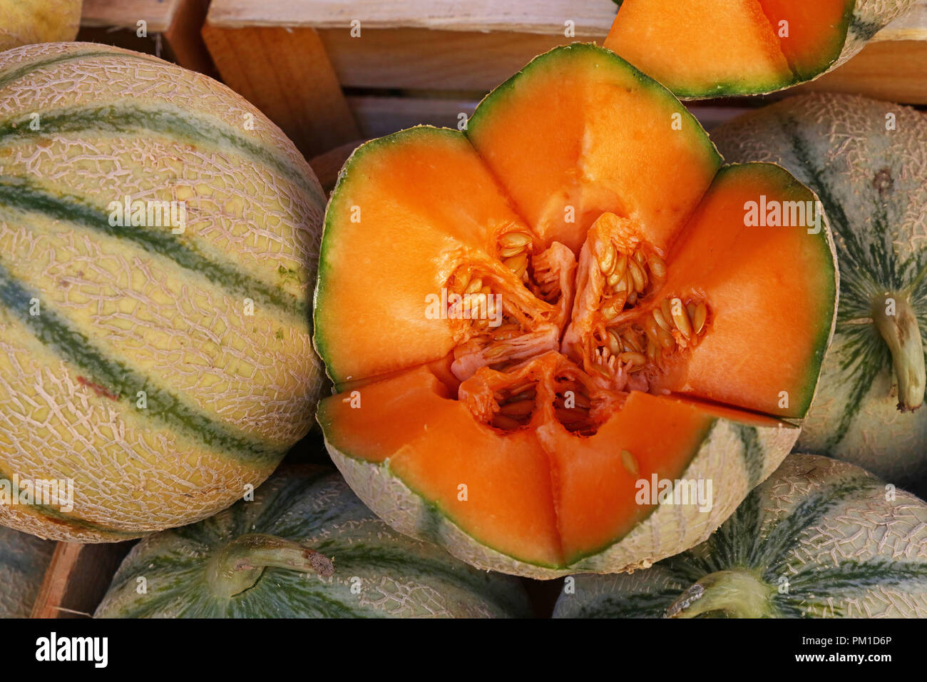 Melon display hi-res stock photography and images - Alamy