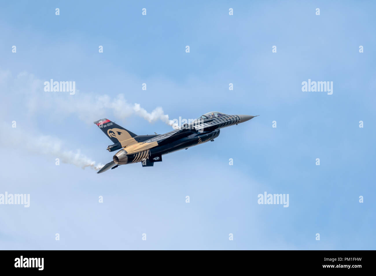 Dassault Falcon 100 High Resolution Stock Photography and Images - Alamy