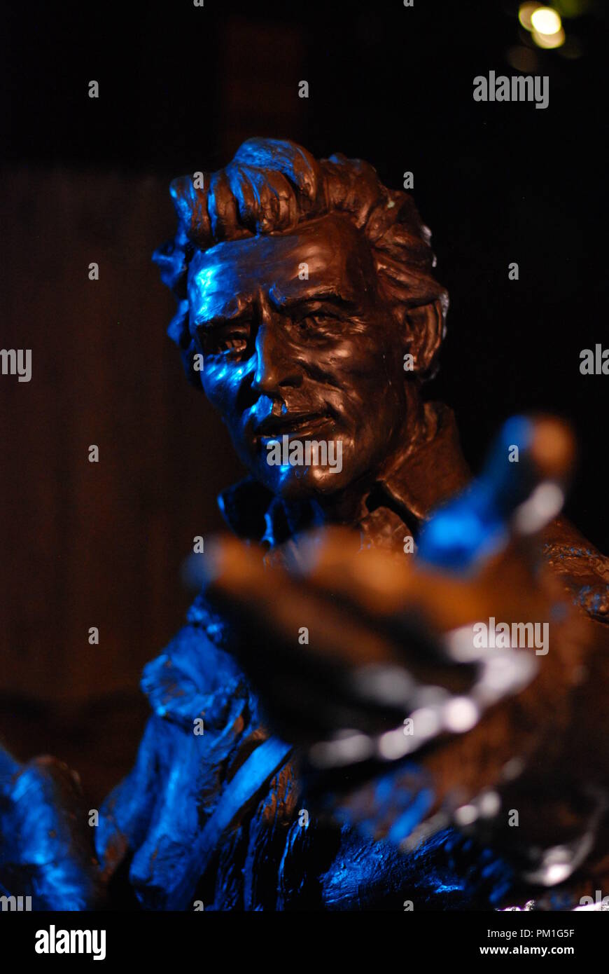 Daniel boone statue hi-res stock photography and images - Alamy