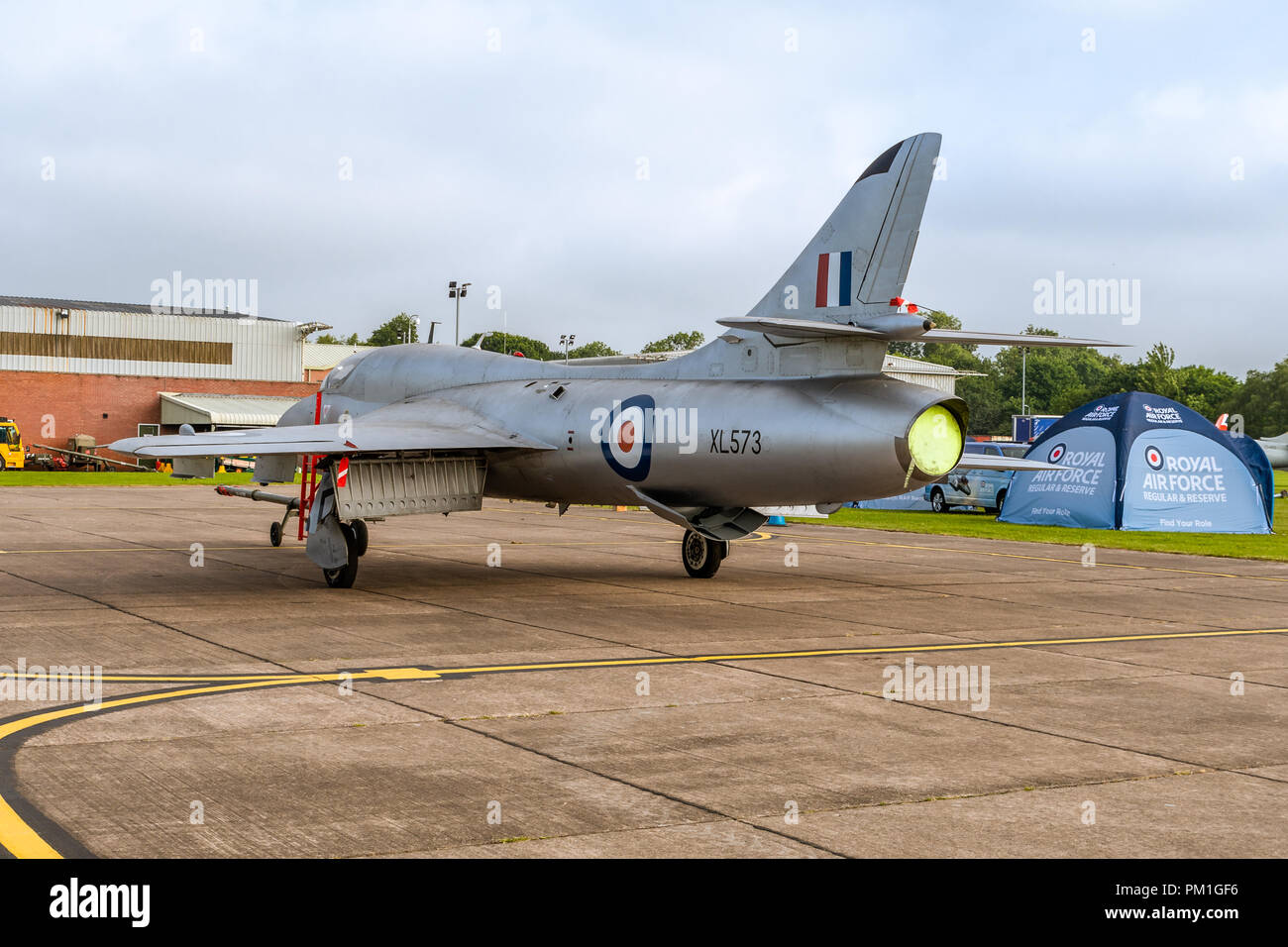 Aircraft Gate Guard High Resolution Stock Photography and Images - Alamy