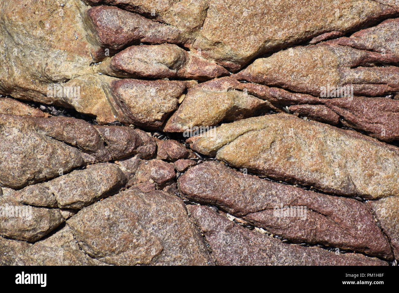 Quartz fracture hi-res stock photography and images - Alamy