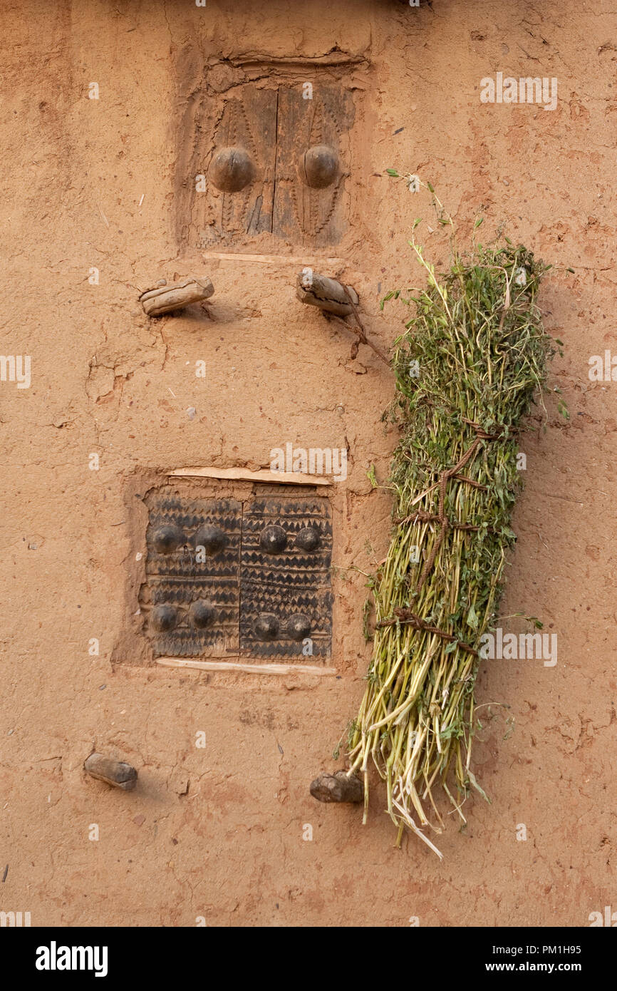Dogon granary doors carved with carved with fertility symbols Stock ...