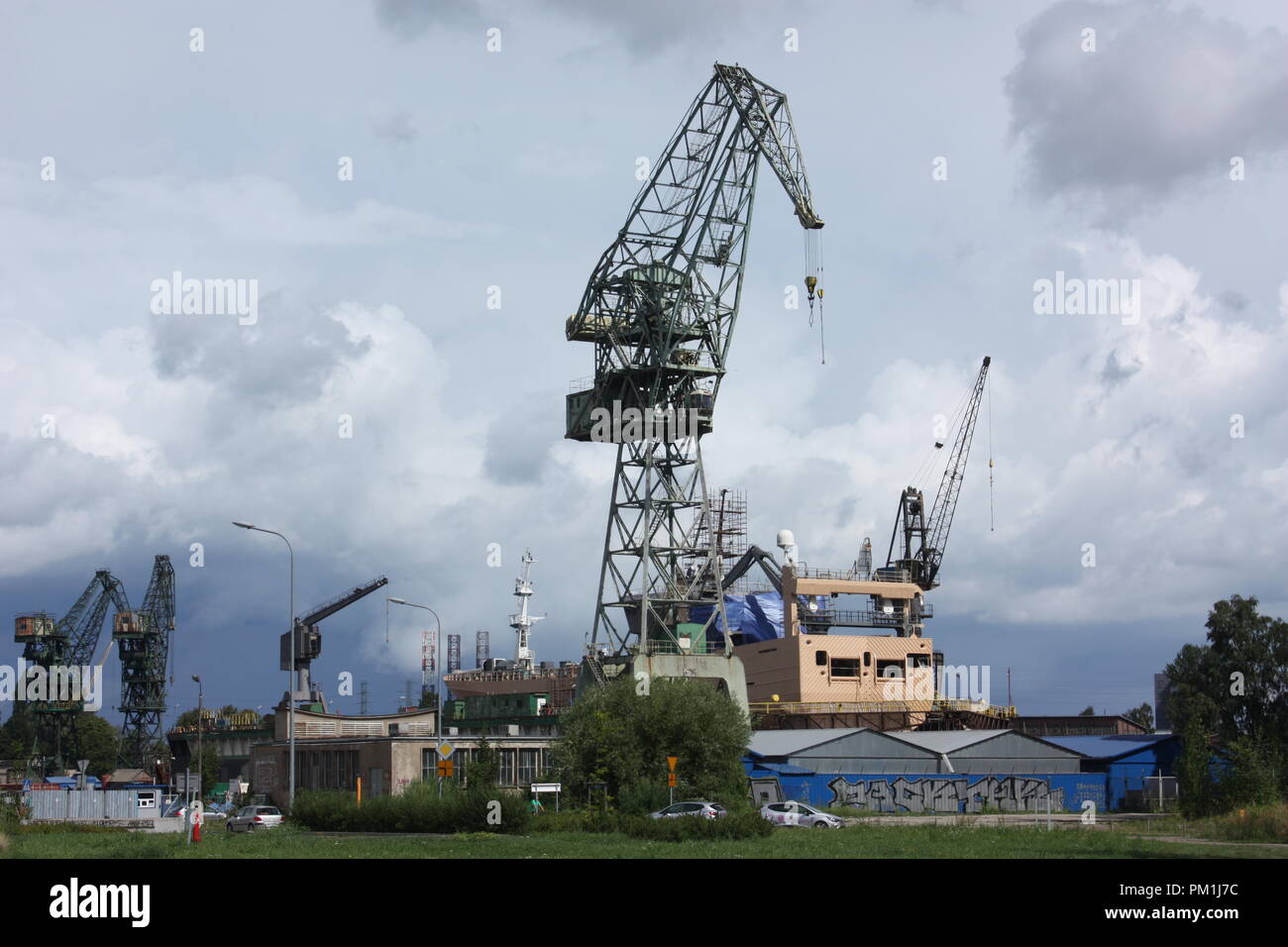 Lech walesa lenin shipyard gdansk hi-res stock photography and images ...
