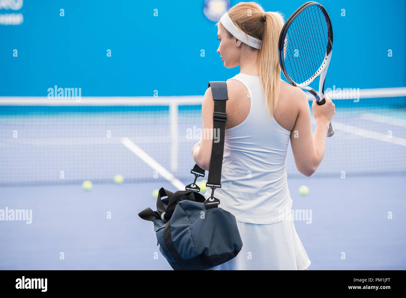 Beautiful Tennis Player Back View Stock Photo - Alamy