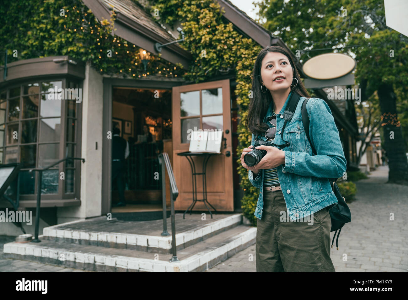 Carmel california restaurant hi-res stock photography and images - Alamy