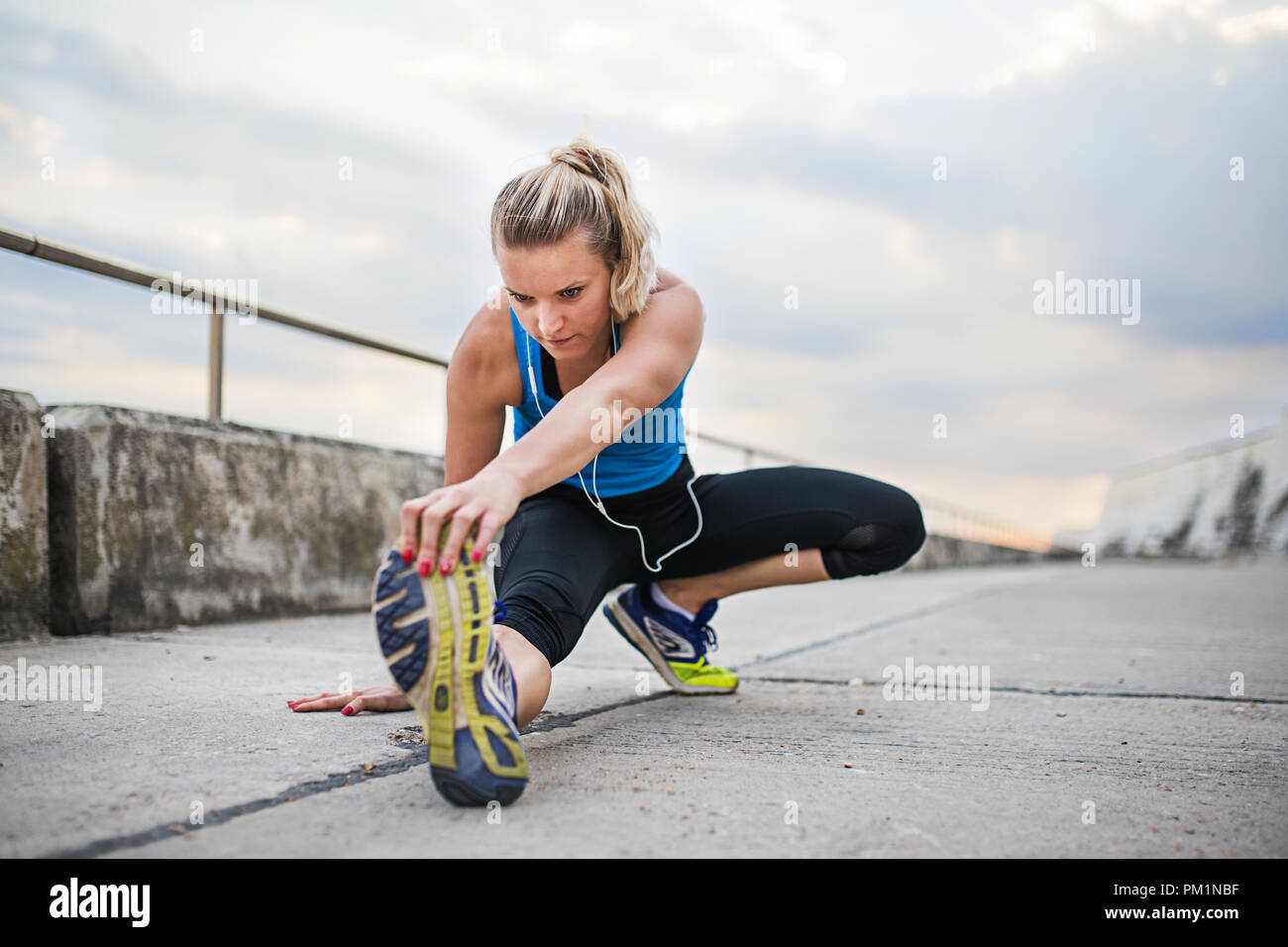 Stretching outside hi-res stock photography and images - Alamy