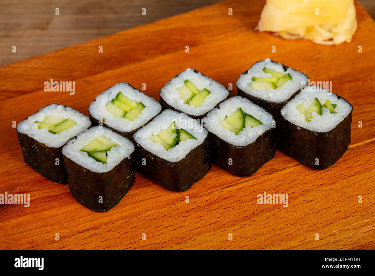 Kappa avocado maki hi-res stock photography and images - Alamy