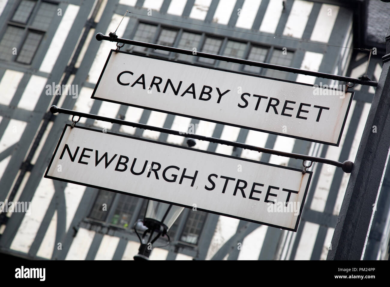 Carnaby street road sign hi-res stock photography and images - Alamy