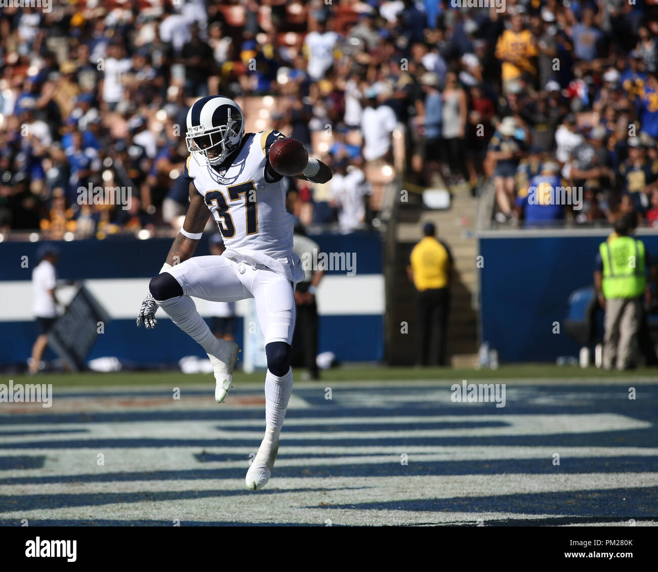 Los Angeles, CA, USA. 16th Sep, 2018. Los Angeles Rams defensive back ...
