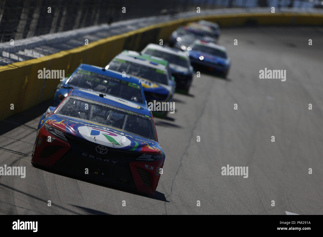 Las Vegas, Nevada, USA. 16th Sep, 2018. Timmy Hill (66) brings his race ...