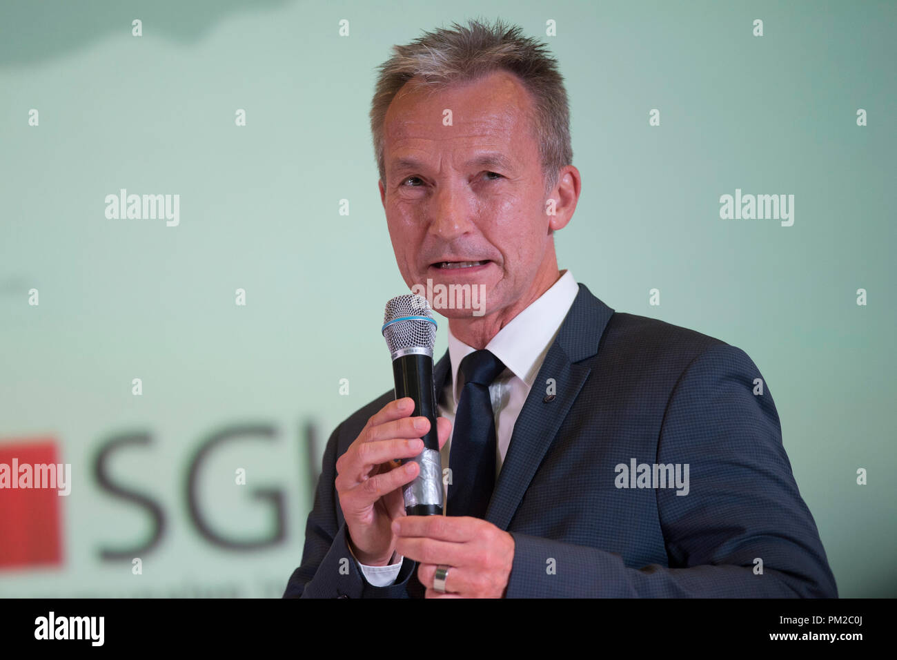 Frank baranowski hi-res stock photography and images - Alamy