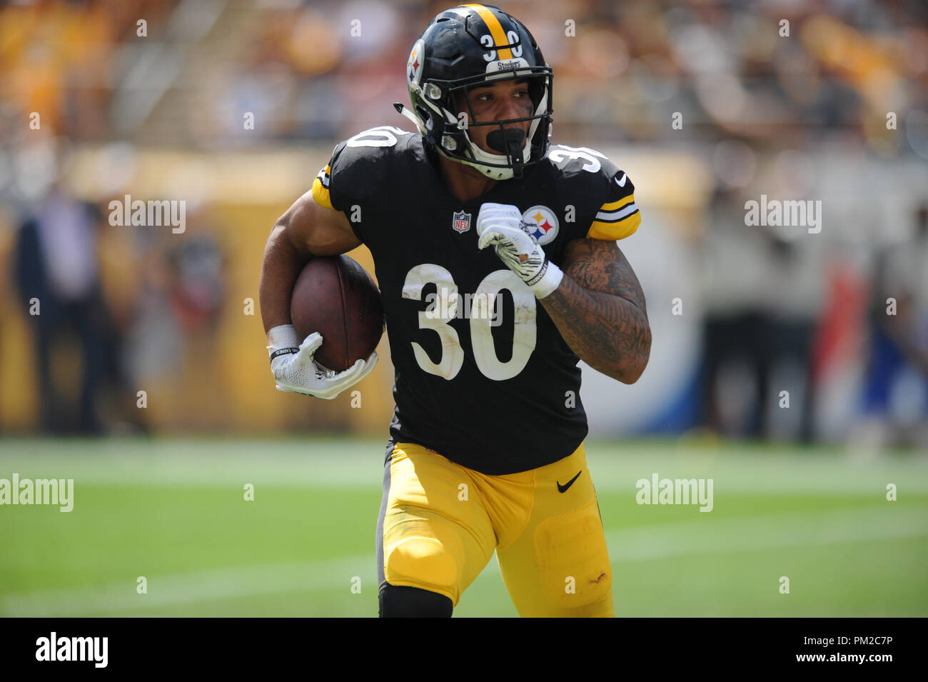 James conner chiefs hi-res stock photography and images - Alamy