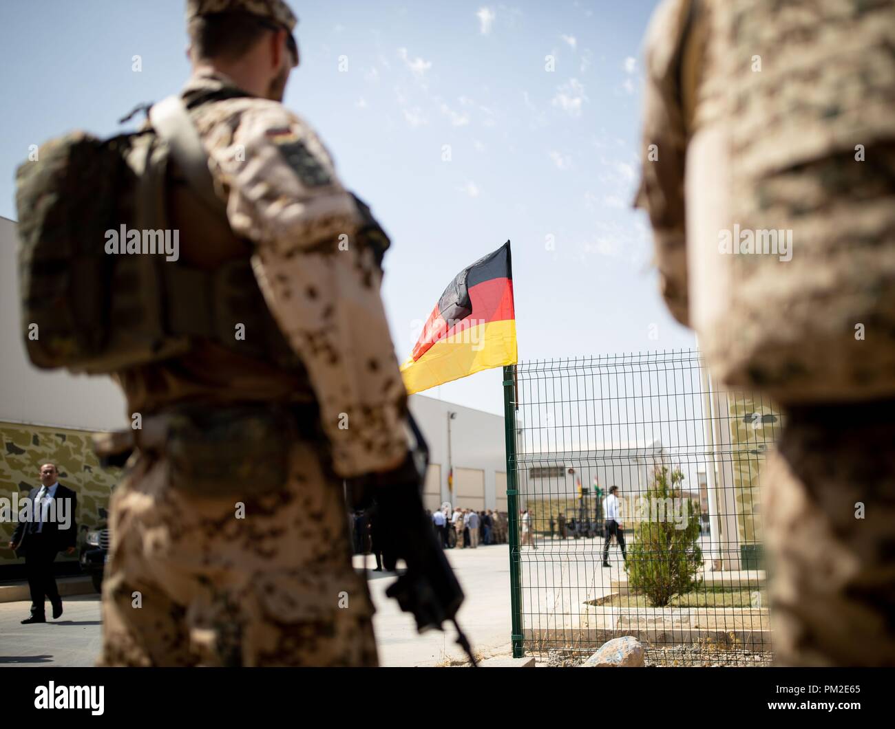 M4 rifles hi-res stock photography and images - Alamy