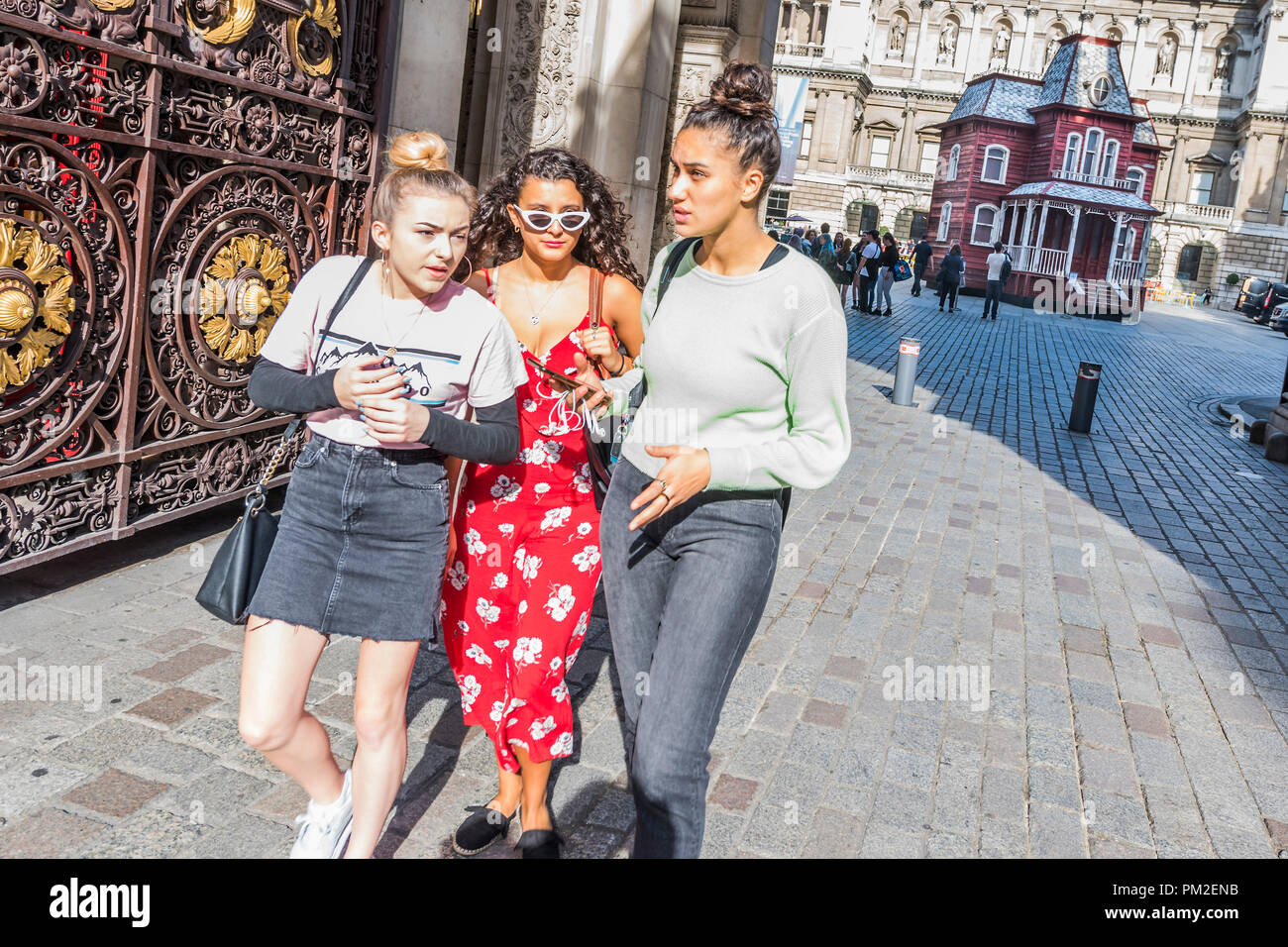 Alfred hitchcock psycho clapperboard hi-res stock photography and ...