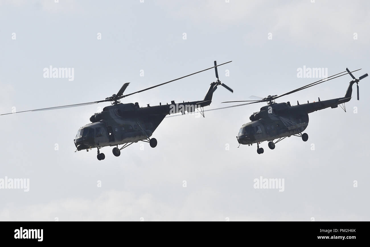 Mil mi 171 hi-res stock photography and images - Alamy