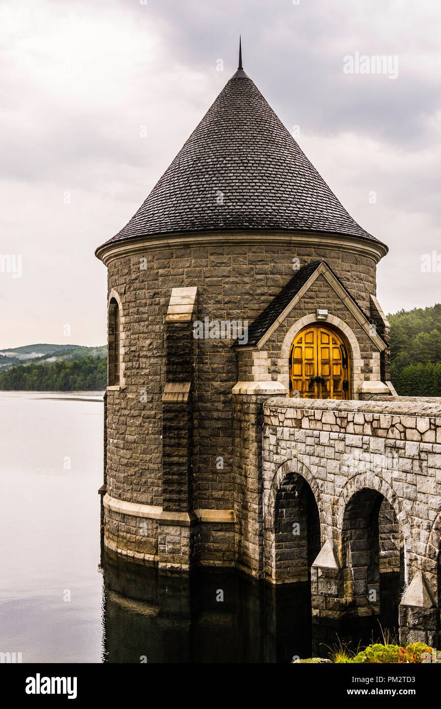 Hogback Dam Hartland, Connecticut, USA Stock Photo - Alamy