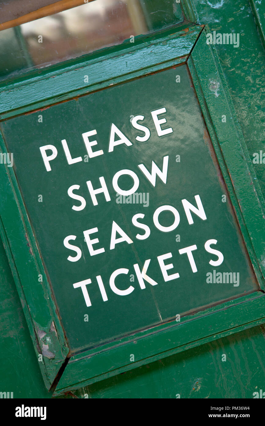 Green Season Ticket Sign on Railway Platform Stock Photo - Alamy