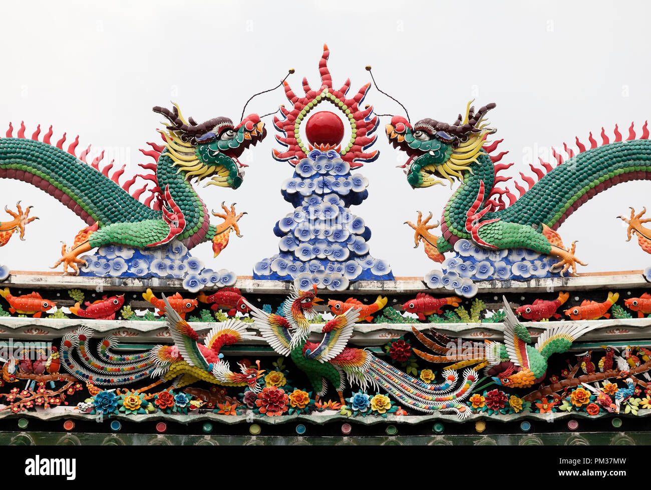 Asian dragons hi-res stock photography and images - Alamy