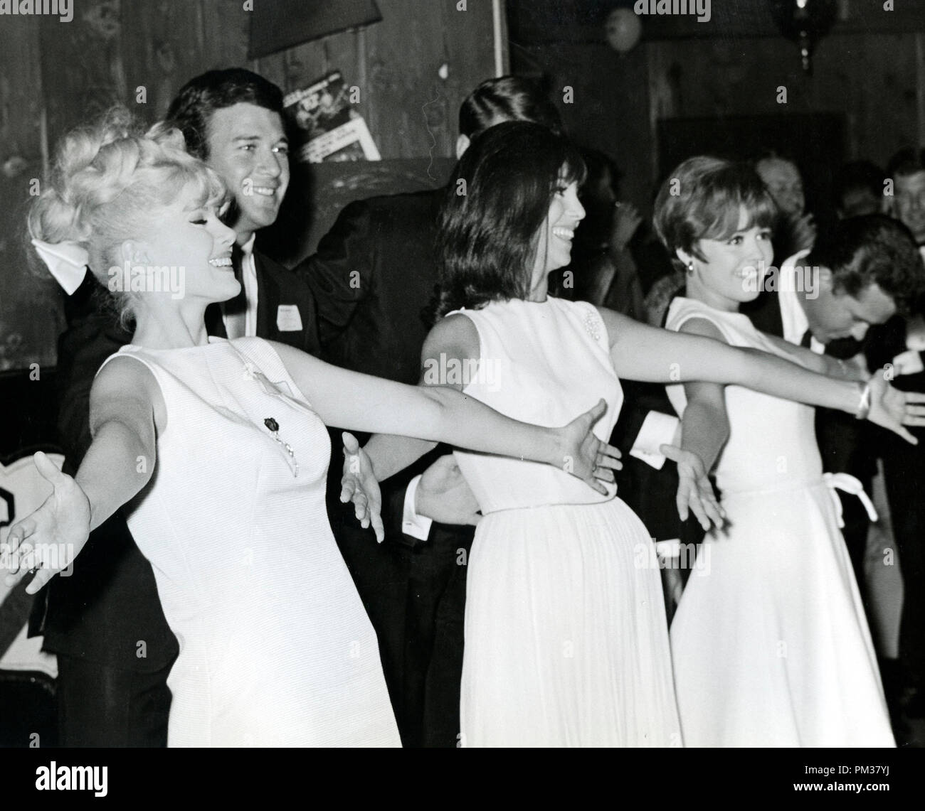 Connie Stevens, Marlo Thomas, Jim Stacey,and Deborah Walley circa, 1966 ...