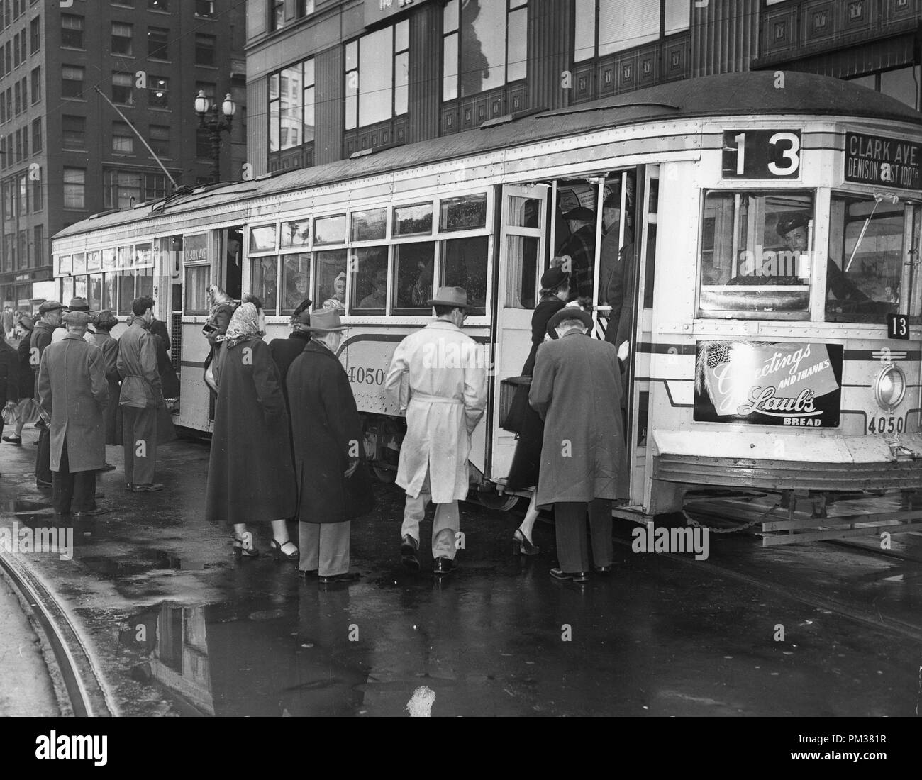 Streetcars hi-res stock photography and images - Alamy