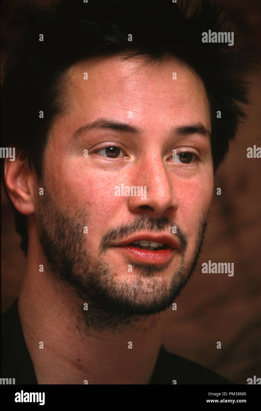 Keanu Reeves, December 2000. File Reference # 1218 005JRC Stock Photo ...