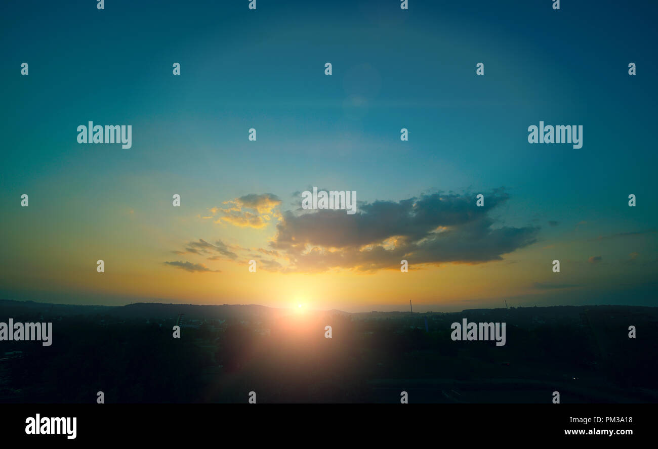 Beautiful sunset sky with clouds hi-res stock photography and images ...